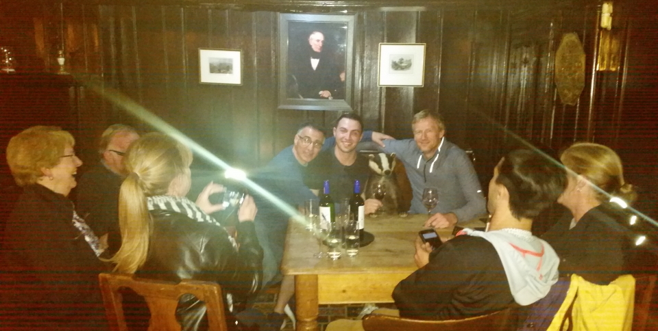 Badger Bar | Glen Rothay